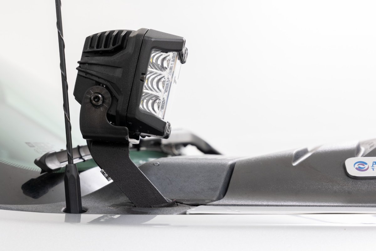 Chevrolet Silverado 3500 HD LED Light Kit - Rough Country - Ditch Mount ...
