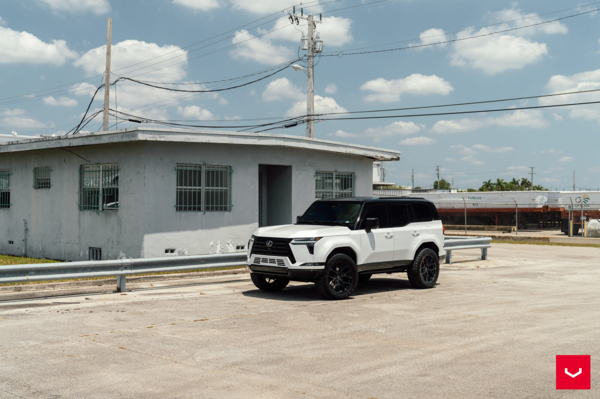 Lexus GX 550 Custom Wheels - HF6-4 by Vossen - Gloss Black, VOSSHF6-4GB6LUG