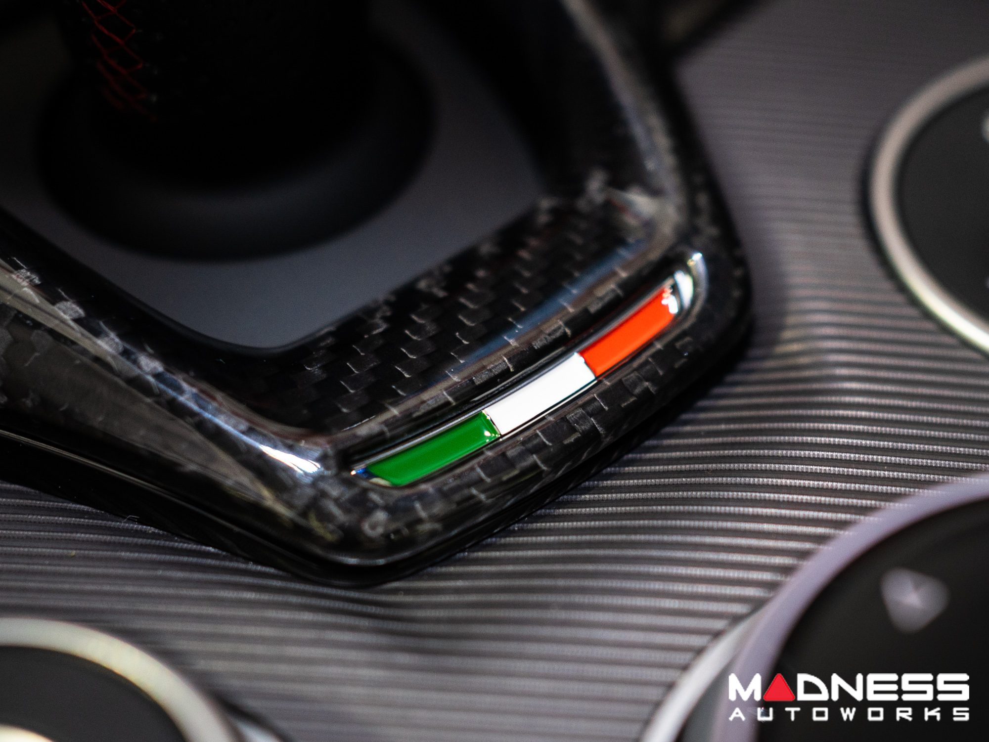 Alfa Romeo Giulia Shift Gate Trim - Carbon Fiber - Feroce, AR-A136J