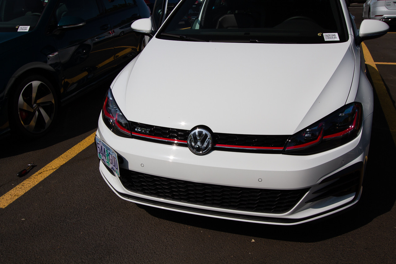 Volkswagen Golf License Plate Mount - Platypus (2018-2021), CS-AB609