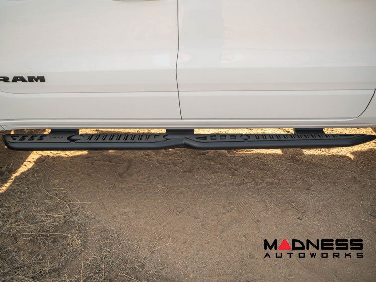 Dodge Ram 1500 Side Steps - OE Plus Series - Crew Cab, SRDR1-01