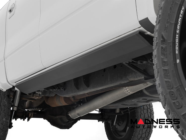 Ford F-150 Raptor Side Steps - Power Running Boards - Rough Country - E ...