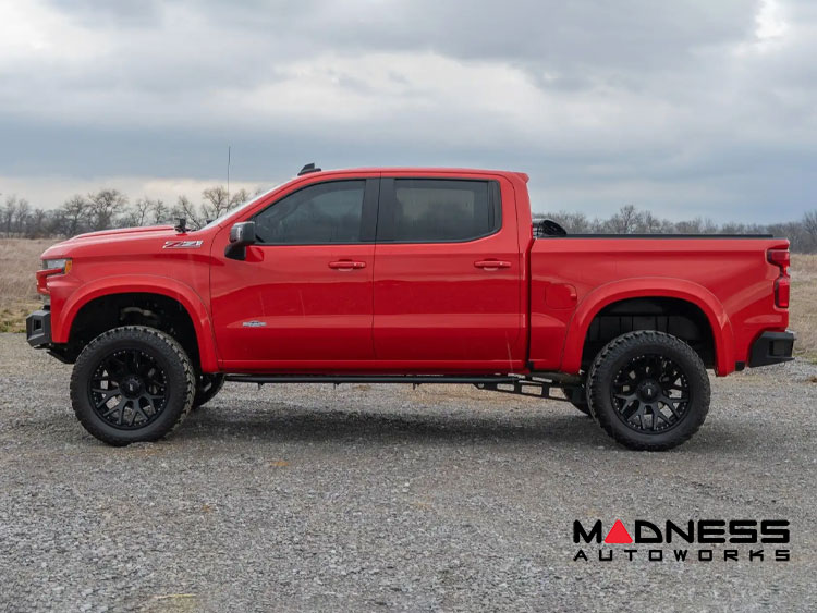 Chevy Silverado Side Steps - OV2 - Crew Cab - 2019-2024, 14009