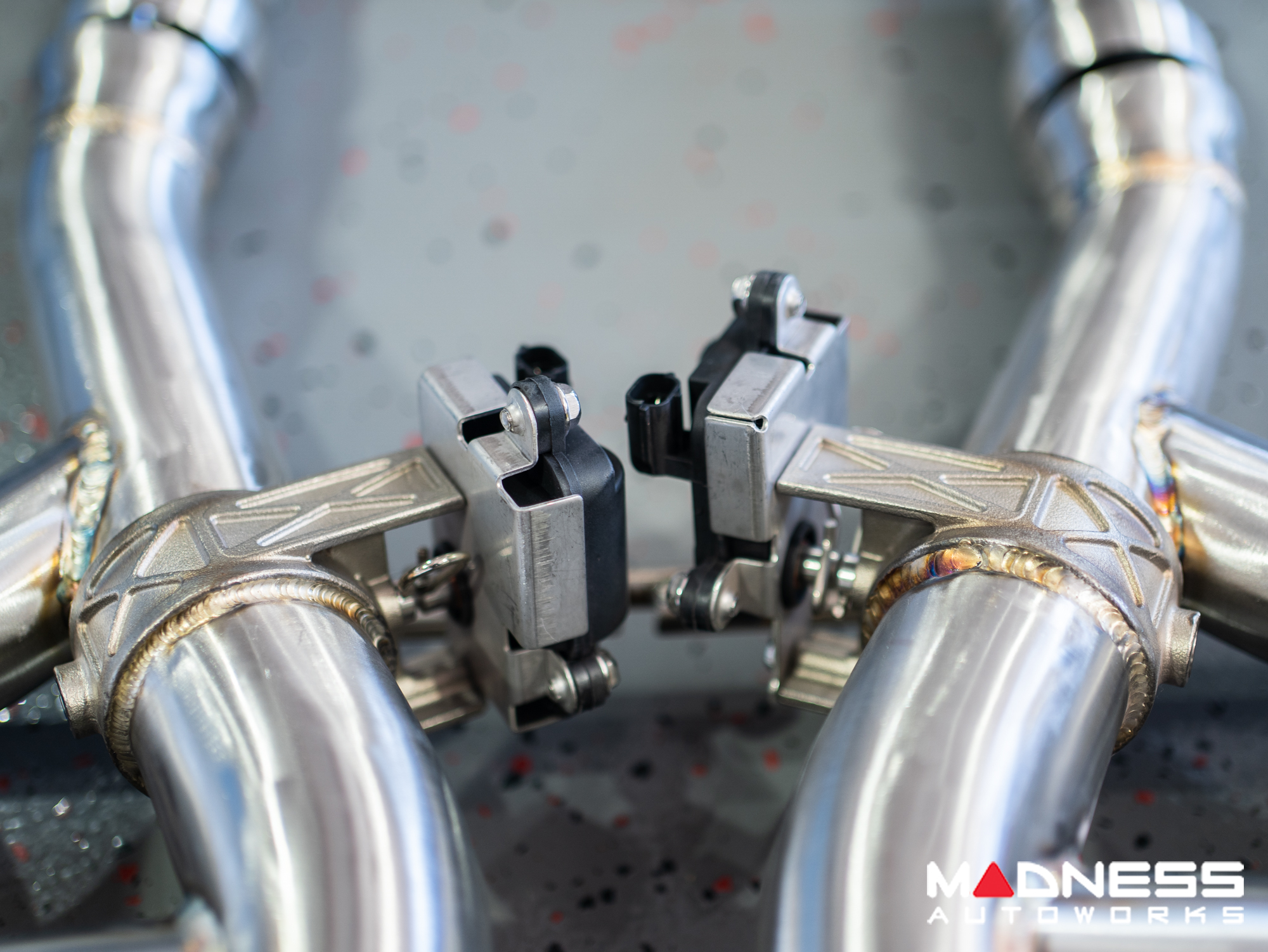 Jaguar F-TYPE Performance Exhaust System - MADNESS - 2.0L Turbo ...