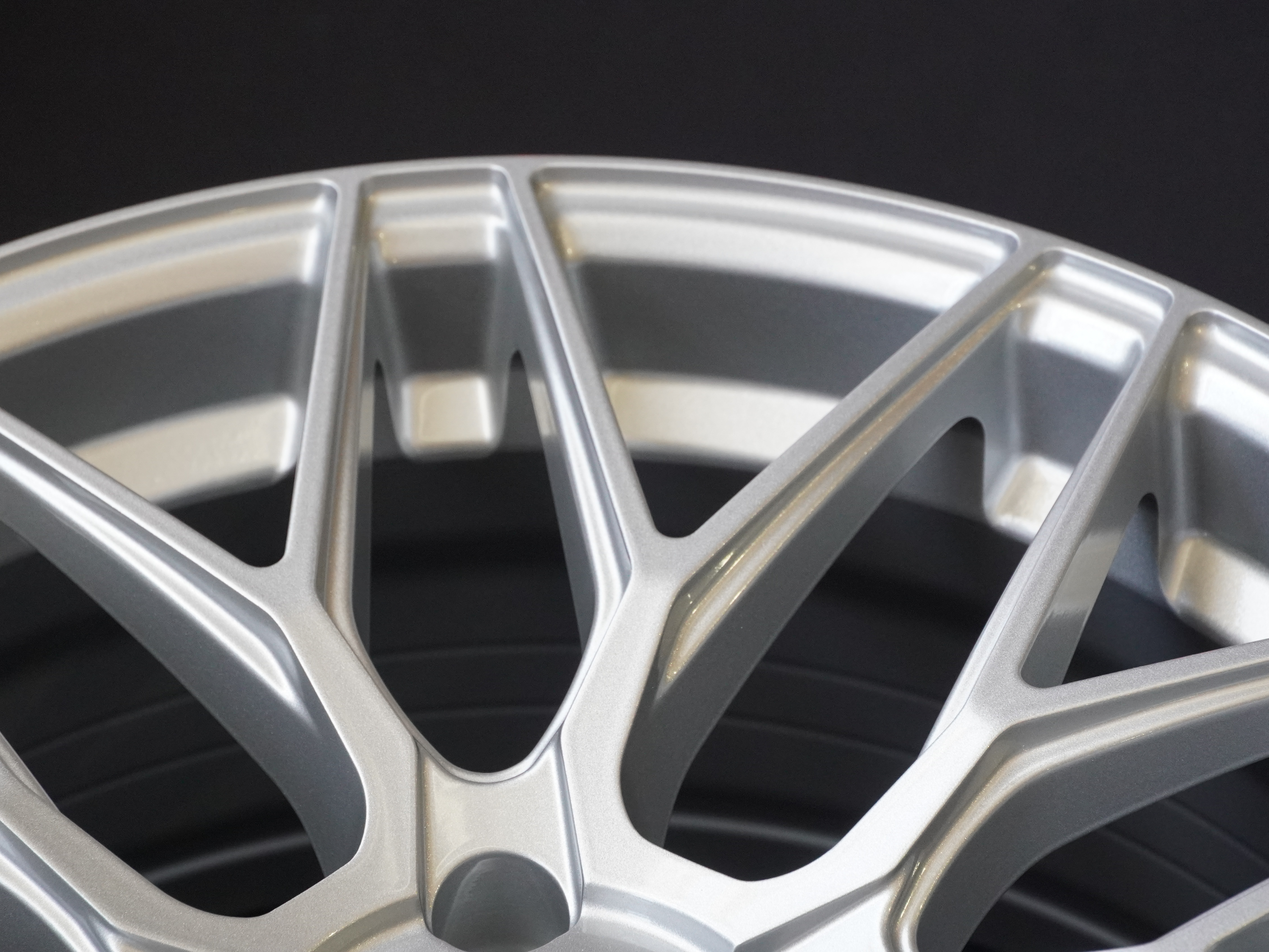 Alfa Romeo Giulia Custom Wheels (1) - KuhlFX - SFF - Gloss Silver ...