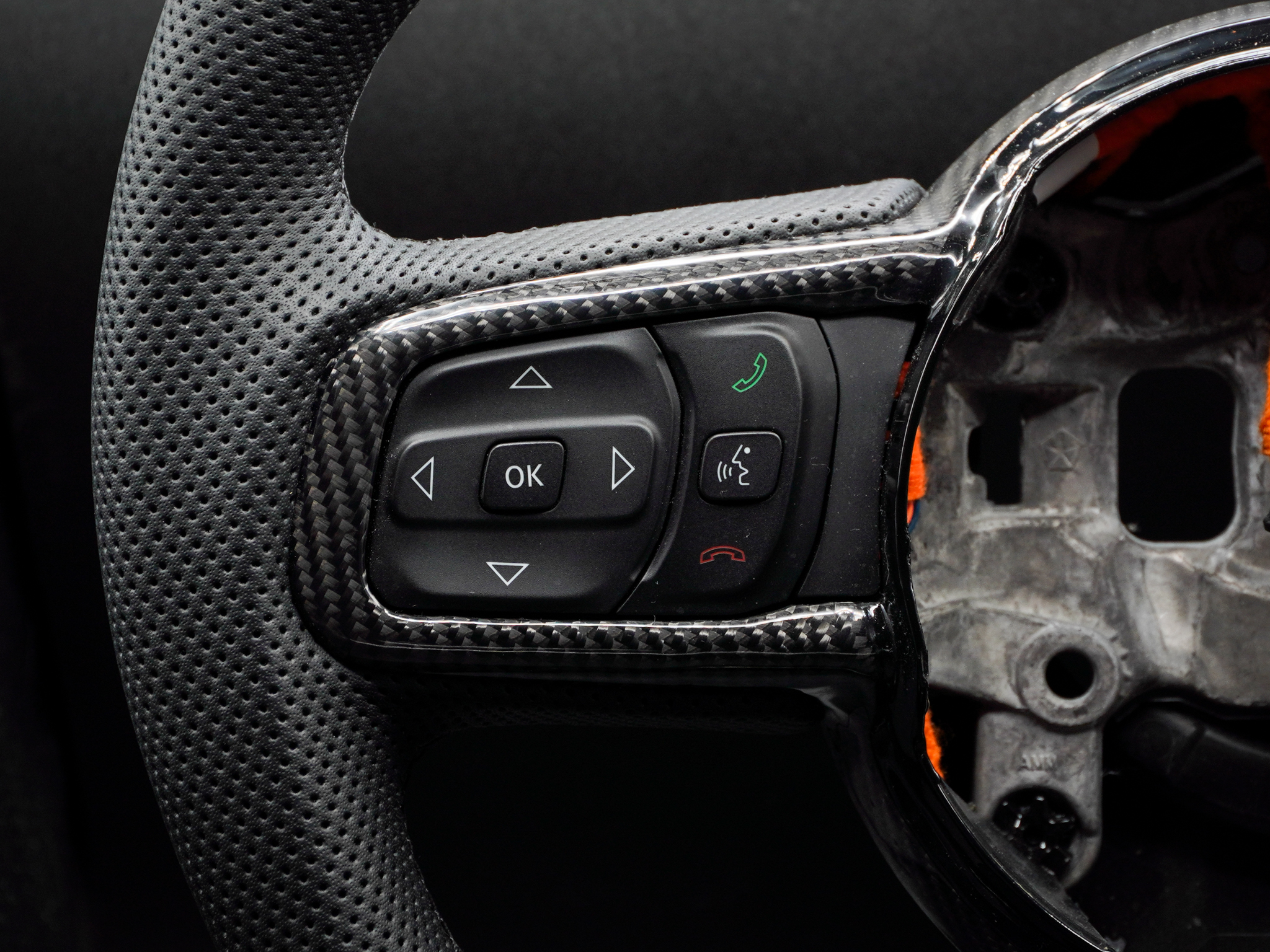 Jeep Gladiator Steering Wheel - Carbon Fiber - Round Top/ Flat Bottom ...