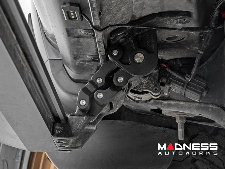 Toyota 4Runner Side Steps - Power Running Boards - Rough Country - E ...