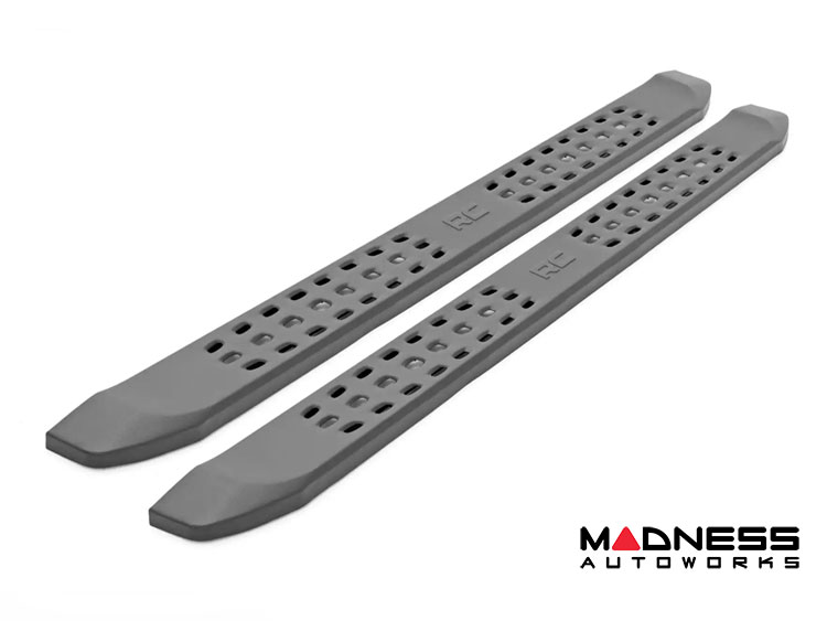 Toyota Tundra Side Steps - RPT2 Running Boards - Rough Country - Crew ...