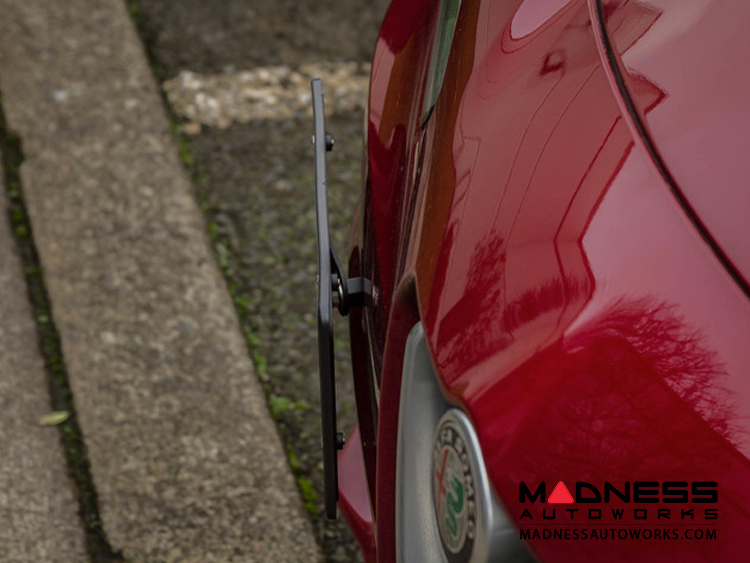 Alfa Romeo Giulia License Plate Mount - Platypus, CS-AB222