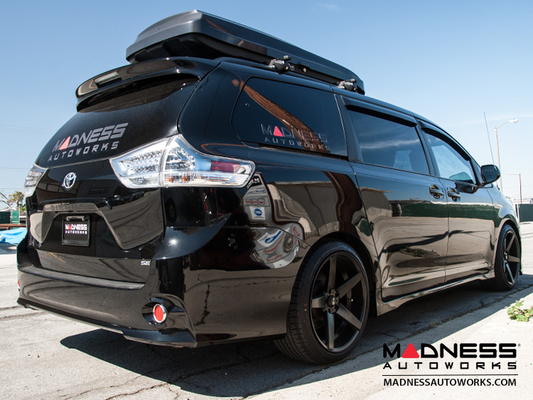 Toyota Sienna - Customization